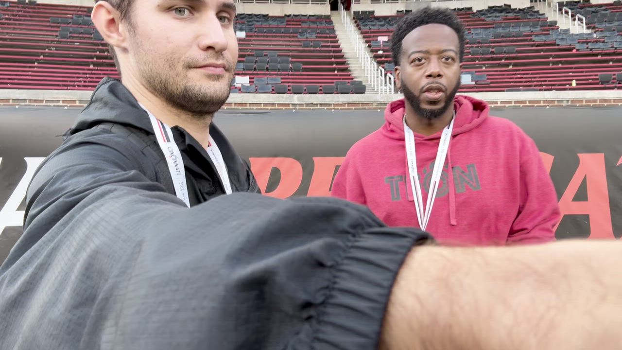 J.T. and Neil recap the No. 22/25 Bearcats 30-24 loss to Arizona | TFON